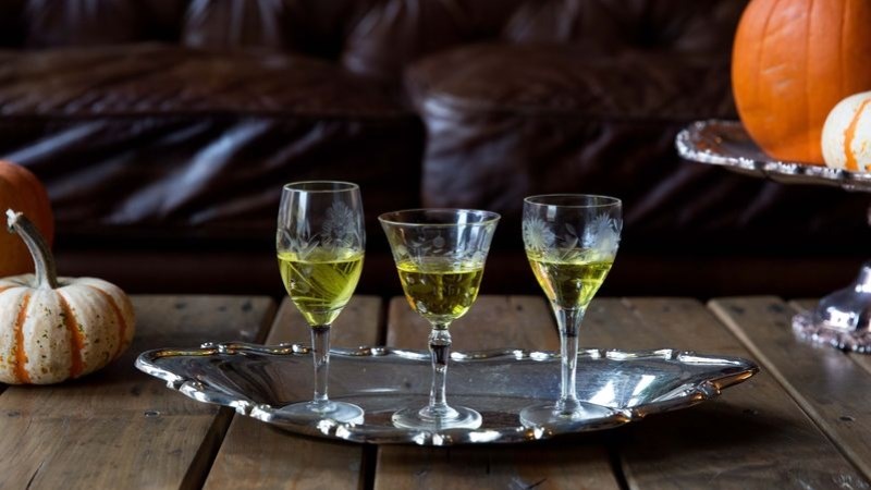 Aperitif là gì? Digestif là gì? Phân biệt rượu aperitif và digestif