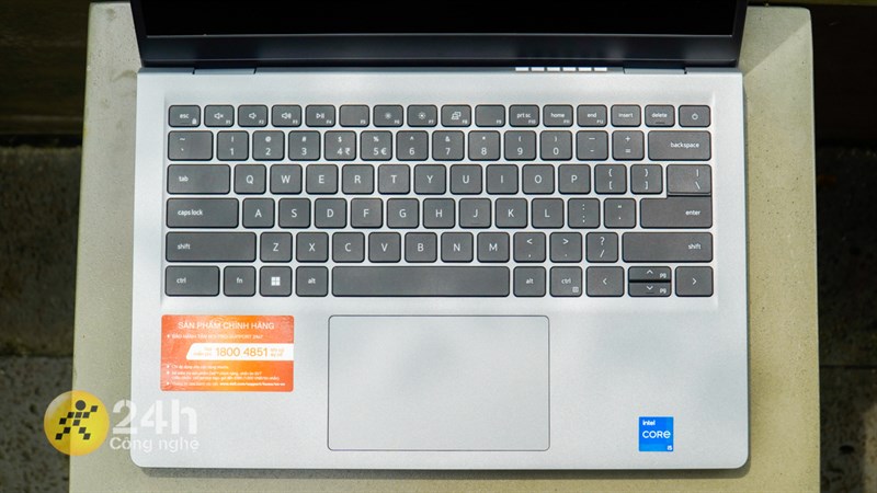 Đánh giá Dell Vostro 3430: Thiết kế tốt, pin khỏe, hiệu năng ổn