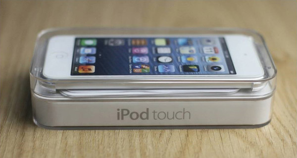 iPhone giá rẻ sẽ có tên iPhone 5C?