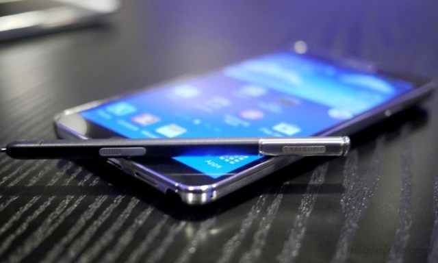 Trọn bộ ảnh cận cảnh siêu phẩm Galaxy Note 3