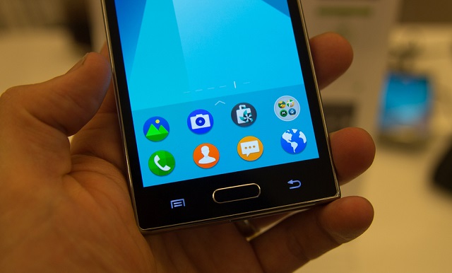 Trên tay và đánh giá nhanh Samsung Z chạy Tizen OS