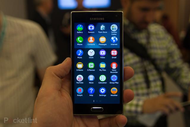 Trên tay và đánh giá nhanh Samsung Z chạy Tizen OS