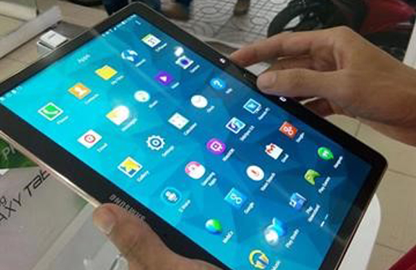 ĐA TÀI, ĐẸP CẢ HÌNH THỨC LẪN NỘI DUNG-SAMSUNG GALAXY TAB S