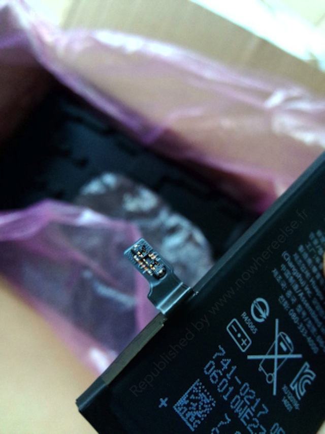 Ngắm cận cảnh viên pin mới toanh của iPhone 6