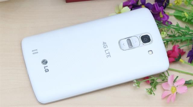 Phablet LG G Pro 2 chip Snapdragon 800, RAM 3GB giảm giá sốc