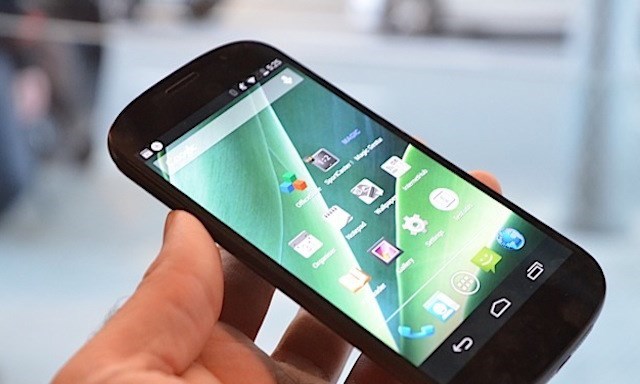 Danh hiệu smartphone đột phá nhất năm 2014 vừa có chủ