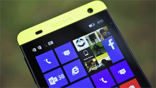 'Dế' Windows Phone mới vừa lên kệ Microsoft Store