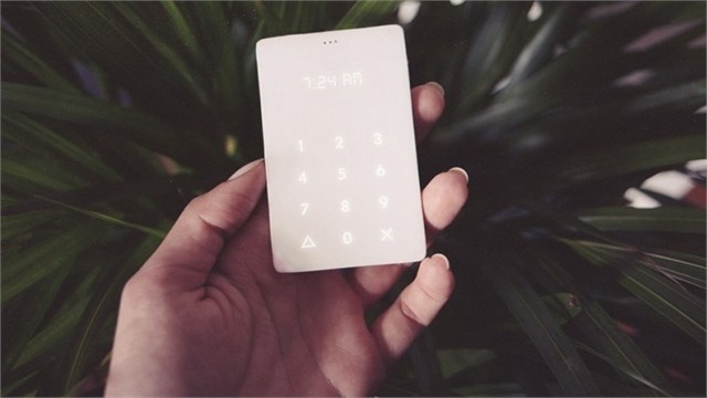 Bạn sẽ hết 'tự kỷ' khi dùng điện thoại Light Phone