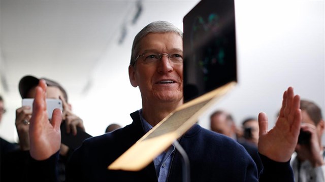 Tim Cook tuyên bố iPad Pro sẽ giết máy tính truyền thống