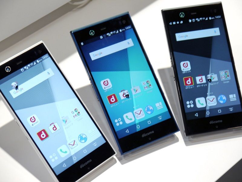 Smartphone Nhật chip Snapdragon 808, RAM 3GB lên kệ