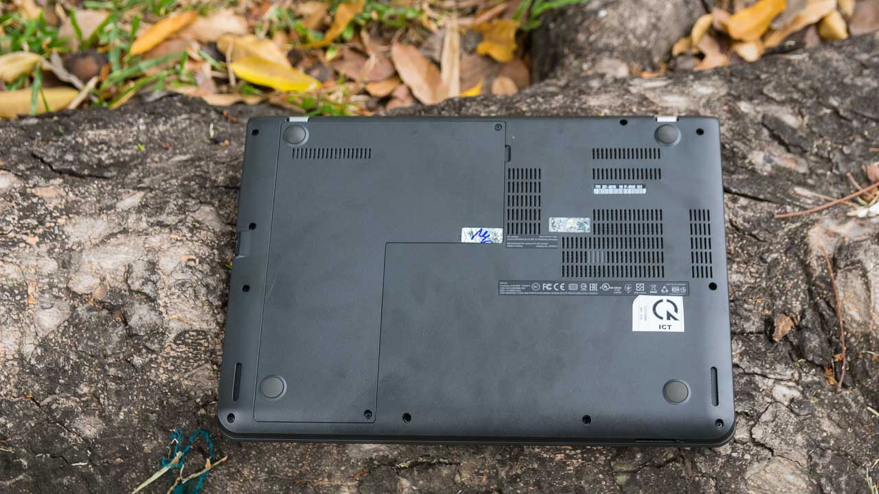 Mở hộp Lenovo Thinkpad E640: laptop doanh nhân giá tốt