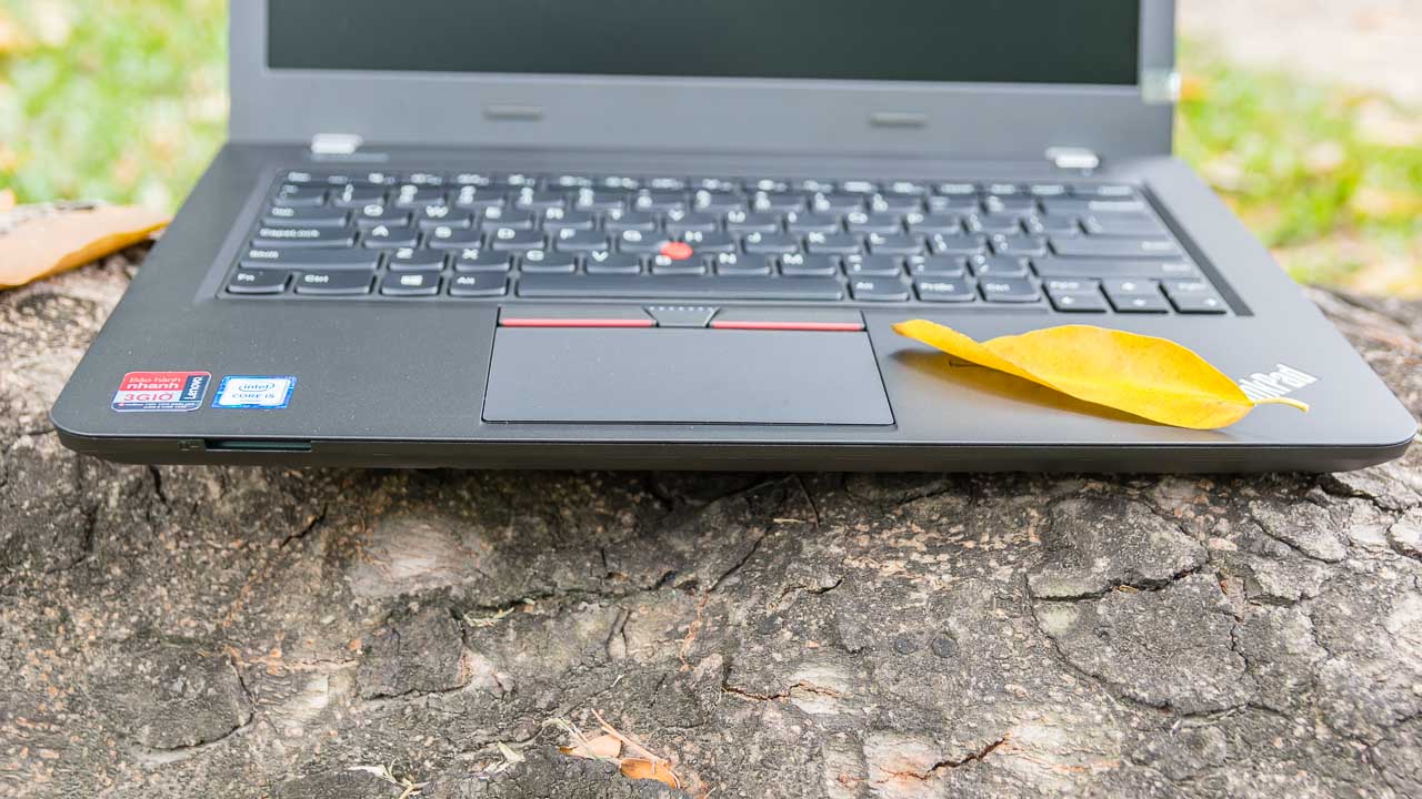 Mở hộp Lenovo Thinkpad E640: laptop doanh nhân giá tốt