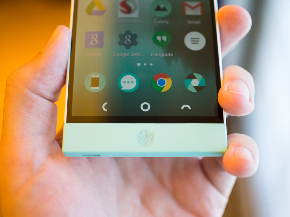 Nextbit Robin: Smartphone bộ nhớ trên mây cựu giám đốc HTC