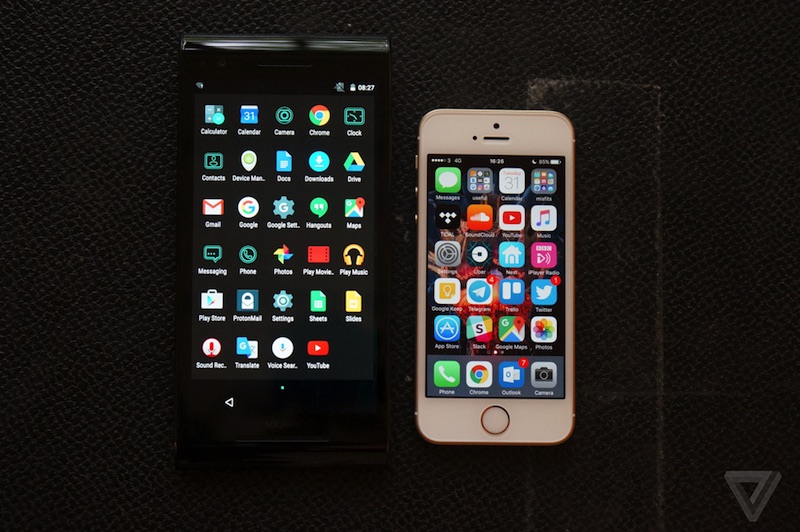 Cận cảnh Solarin, smartphone giá 16.000$ của Sirin Lab