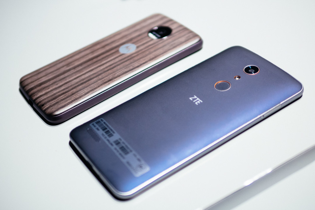 ZTE Zmax Pro: 6 inch Full-HD, Snapdragon 617, giá 2.2 triệu