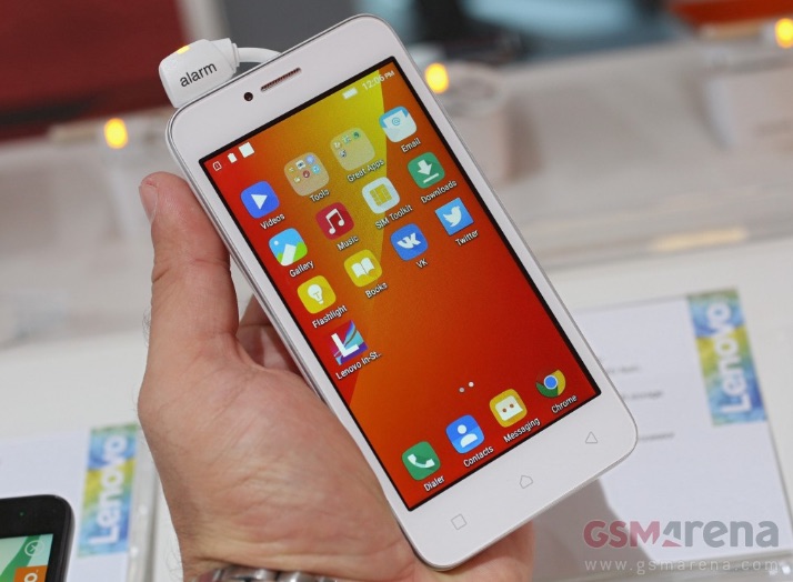 Lenovo trình làng bộ đôi smartphone P2 và A Plus