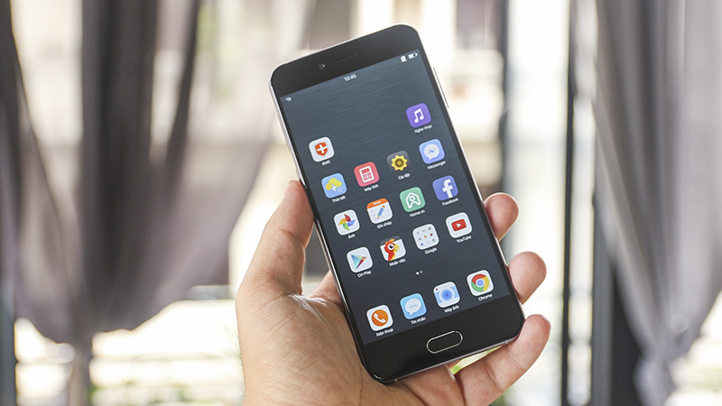 Đánh giá nhanh Bphone 2: Hoàn thiện khá, mượt, camera ổn