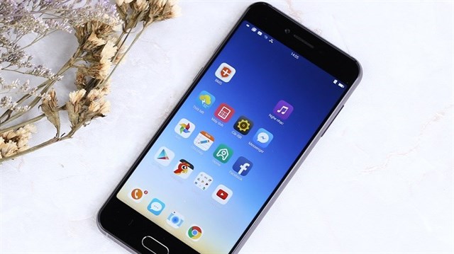 Bphone 2017 nhận bản cập nhật mới sửa lỗi thoát camera