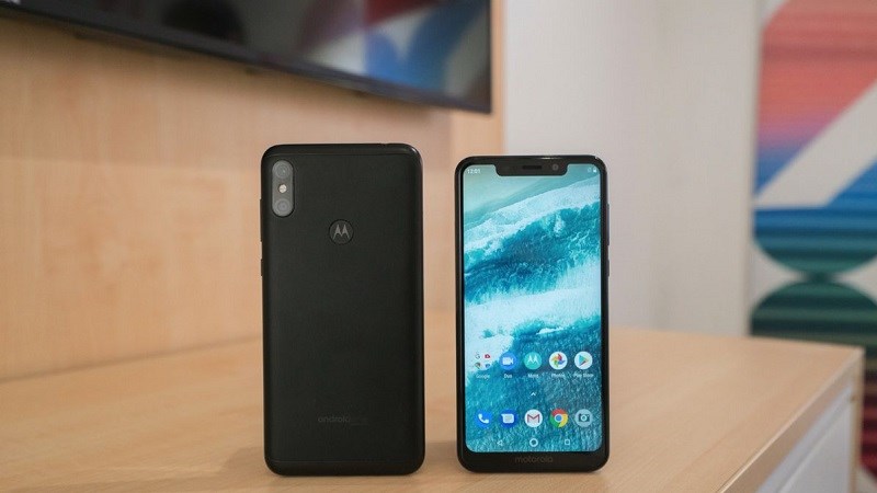 Motorola P30 Play được liệt kê trên website của hãng, chuẩn bị ra mắt