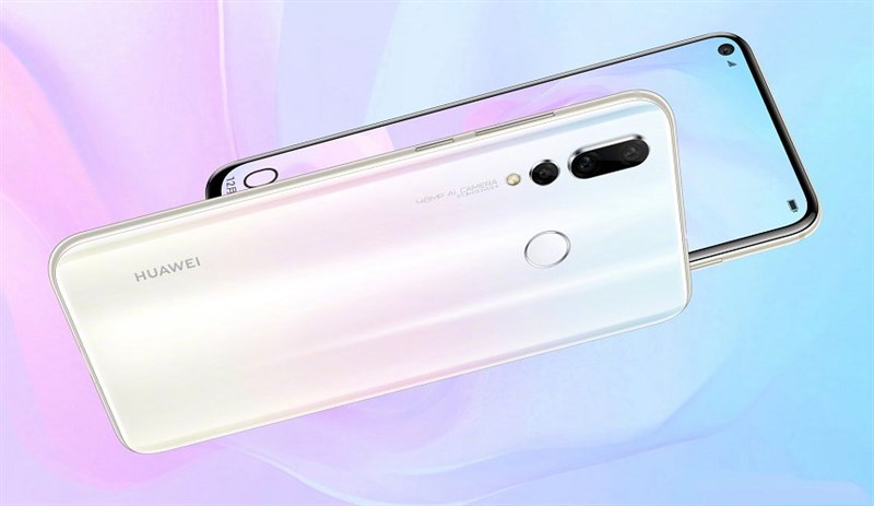 Huawei Nova 4 và Galaxy A8s: Cùng có "nốt ruồi" nhưng ai làm tốt hơn?