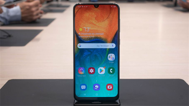 Trên tay Galaxy A30: Smartphone “ngon, bổ, rẻ” mới ra lò của Samsung