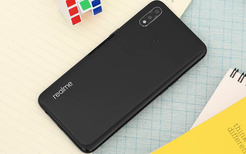 5 điểm ấn tượng giúp Realme 3 là chiếc smartphone giá rẻ đáng mua nhất