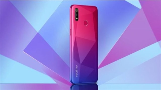 Rò rỉ Realme 3 với phối màu Diamond Red đẹp mắt