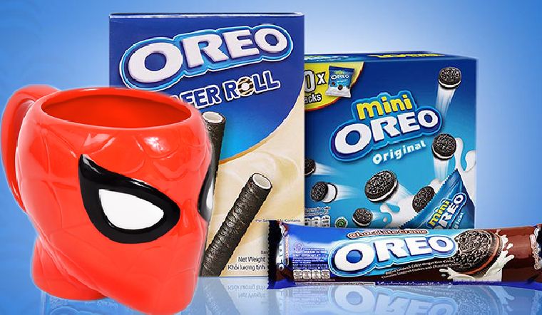 Ăn bánh Oreo nhận ly Spider Man