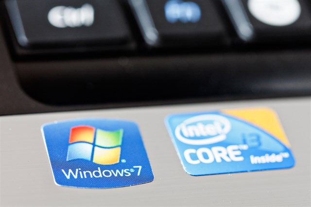Cùng nhìn lại Windows 7: Khi huyền thoại một thời cận kề ngày khai tử