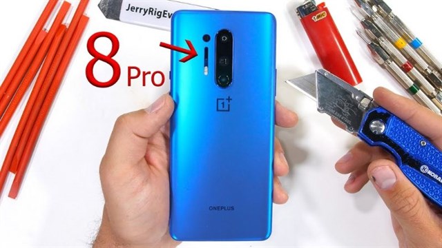 OnePlus 8 Pro 'thoát chết' ngoạn mục qua hàng loạt bài kiểm tra độ bền