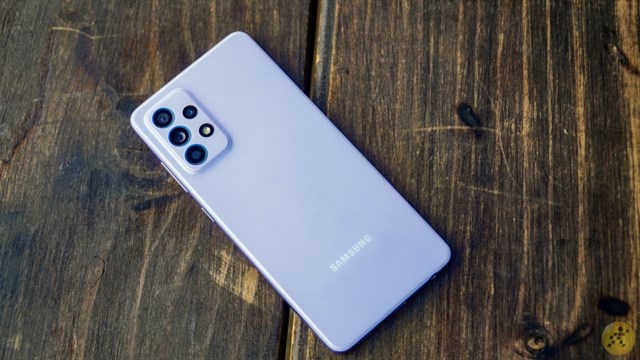 Galaxy F52 5G đạt chứng nhận quan trọng, phiên bản đổi tên của A52 5G?