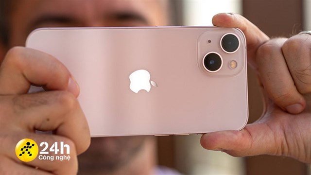 Đánh giá pin iPhone 13: Một trong những chiếc iPhone có pin tốt nhất