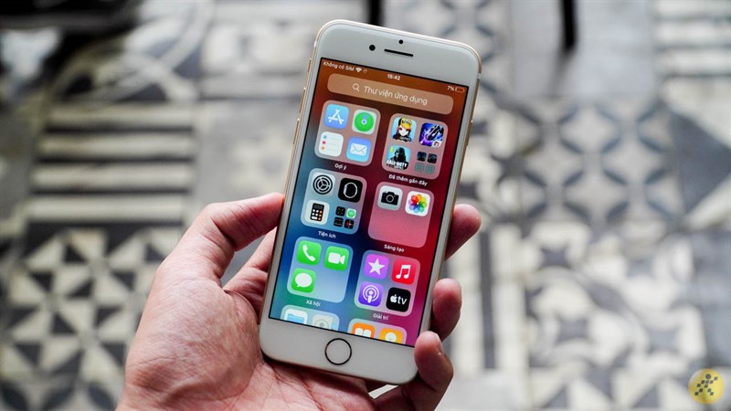 Đánh giá iPhone 7 sau hơn 5 năm ra mắt: Hiệu năng và pin có còn ổn?