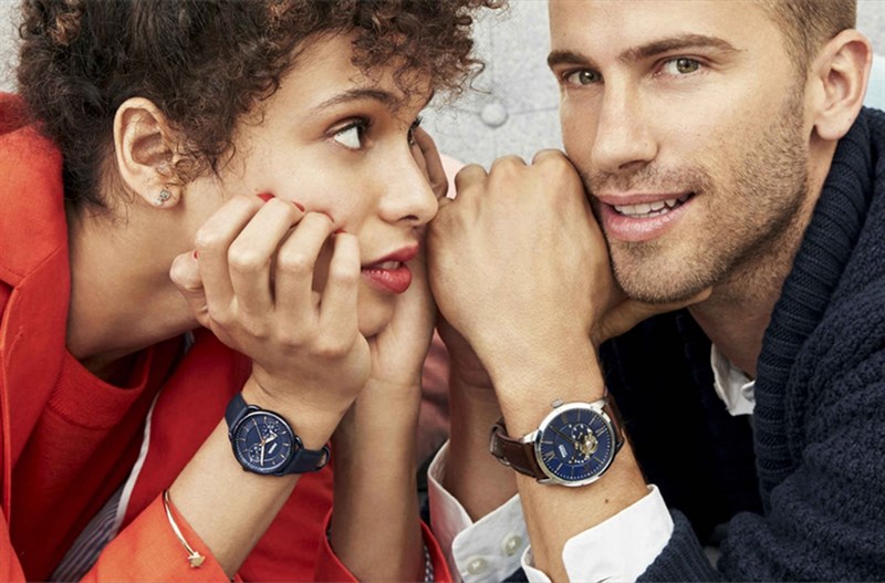 Xả hàng Noel đồng hồ hiệu mới keng: Fossil, Anne Klein giảm đến 40%
