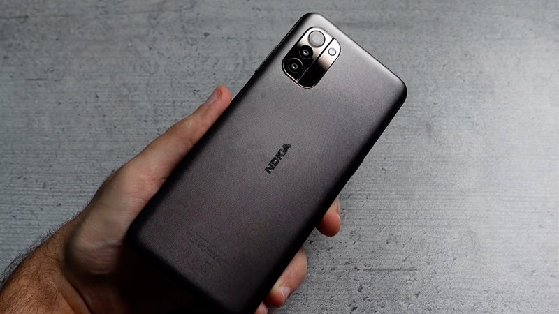 Trên tay Nokia G11: Giá hơn 3 triệu, màn hình 90 Hz, pin 5.050 mAh