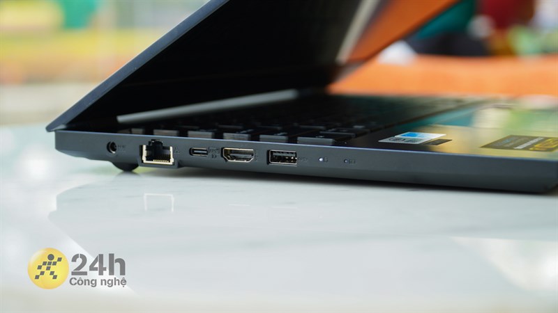 Đánh giá ASUS ExpertBook P2451F: Thiết kế đẹp, hiệu năng đủ dùng