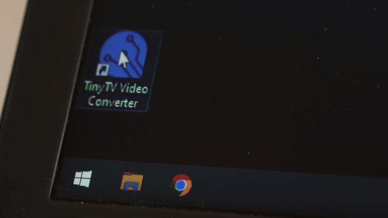 Trên tay TinyTV 2 và TinyTV Mini: Bộ đôi TV tuy nhỏ nhưng lại có võ