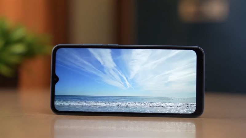 POCO C70 có gì mới: Cấu hình dùng chip Helio G25, giá từ 2.8 triệu