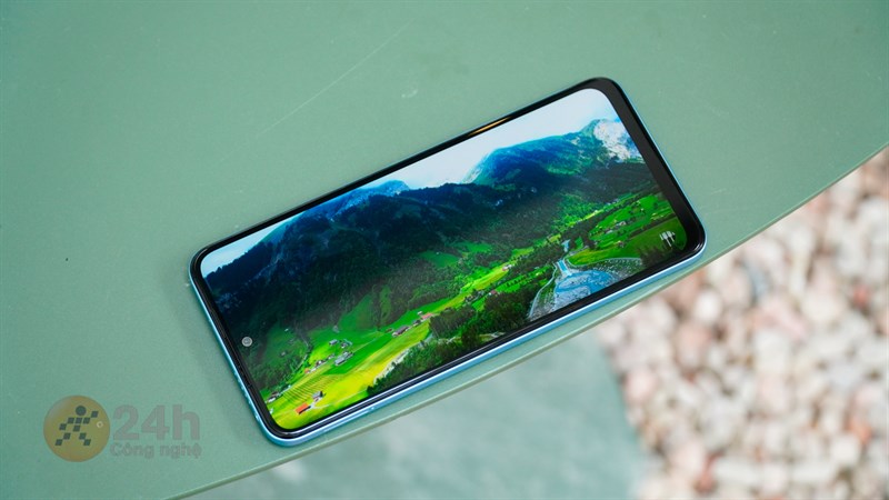 Redmi Note 13R có gì mới: Snap 4 Gen 3, pin 5.200 mAh, giá 4.4 triệu