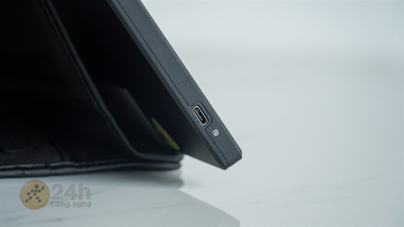 Trên tay ASUS ZenScreen MB166C: Màn hình di động tiện dụng, có USB-C