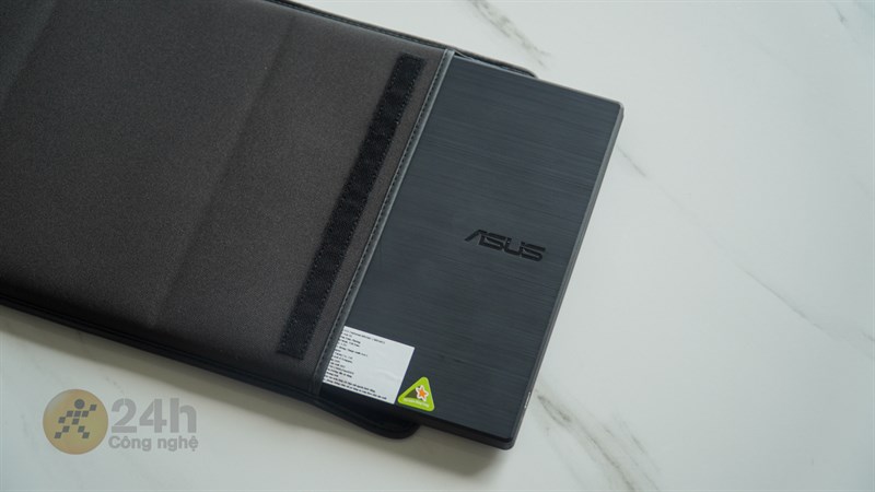 Trên tay ASUS ZenScreen MB166C: Màn hình di động tiện dụng, có USB-C