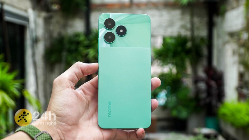 Trên tay realme C51: Giá 3.69 triệu, thiết kế trẻ trung, cấu hình tốt