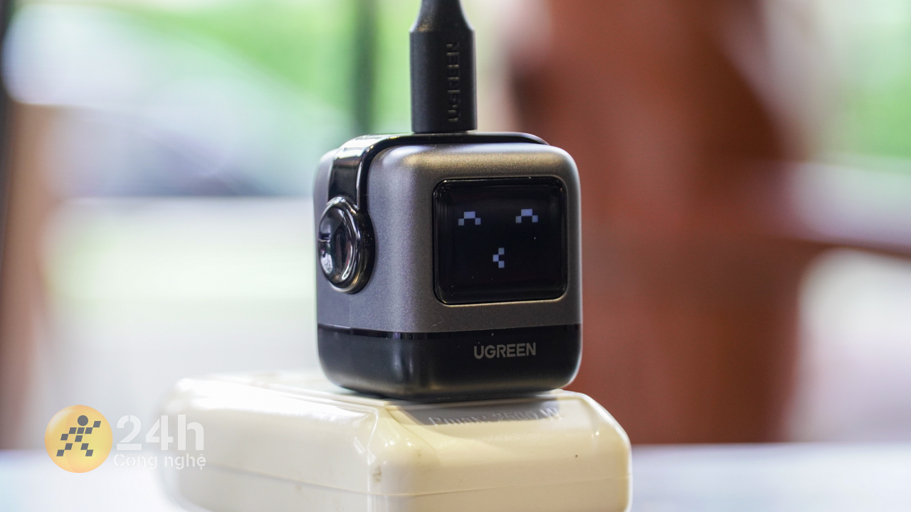 Trên tay Ugreen Nexode RG 30 W: Thiết kế độc đáo, hỗ trợ công nghệ GaN