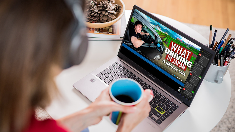 Stream và Livestream là gì? Các loại và cách hoạt động của streaming