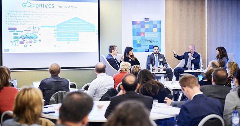 Seminar là gì? Bí quyết xây dựng một buổi seminar thành công