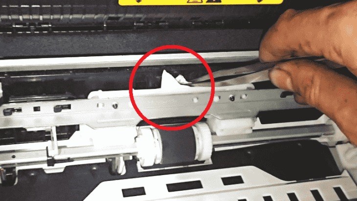 8 cách khắc phục máy in bị lem mực một bên nhanh chóng