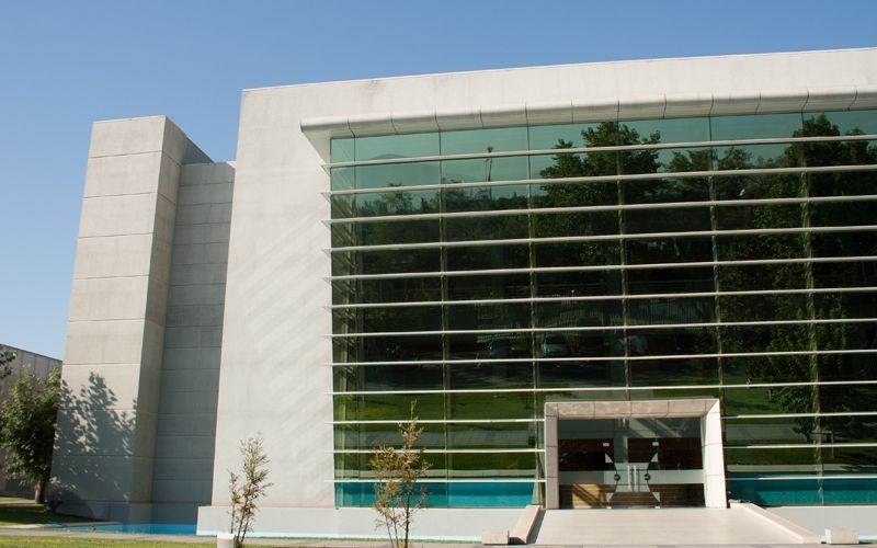 Thương hiệu Recalcine của nước nào? Có tốt không?