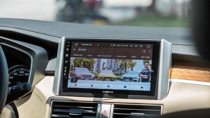 What is POLED display? Structure and characteristics of POLED screen