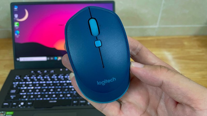 Chuột Logitech có dây, không dây, bluetooth dễ sử dụng - 08/2024