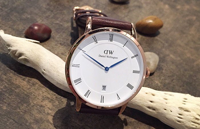 Hướng dẫn bạn cách thay dây đồng hồ Daniel Wellington chuẩn xác nhất